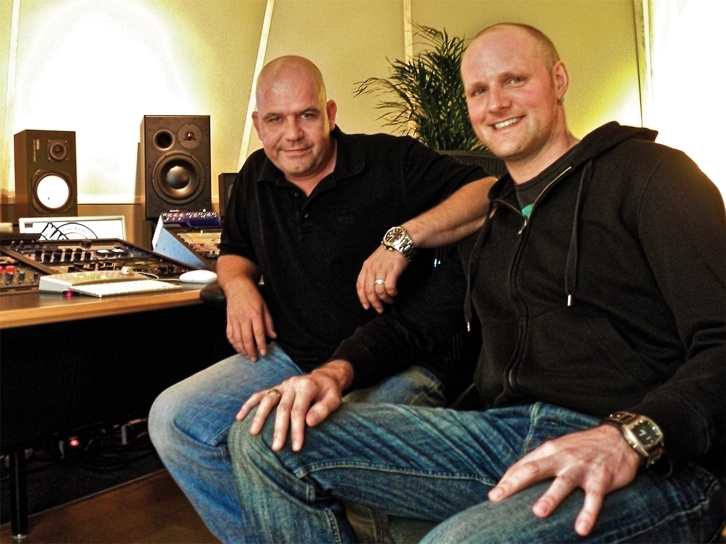 UAD-2 Workshop-Tour mit Henning Verlage (Unheilig) und Sascha „Busy ...