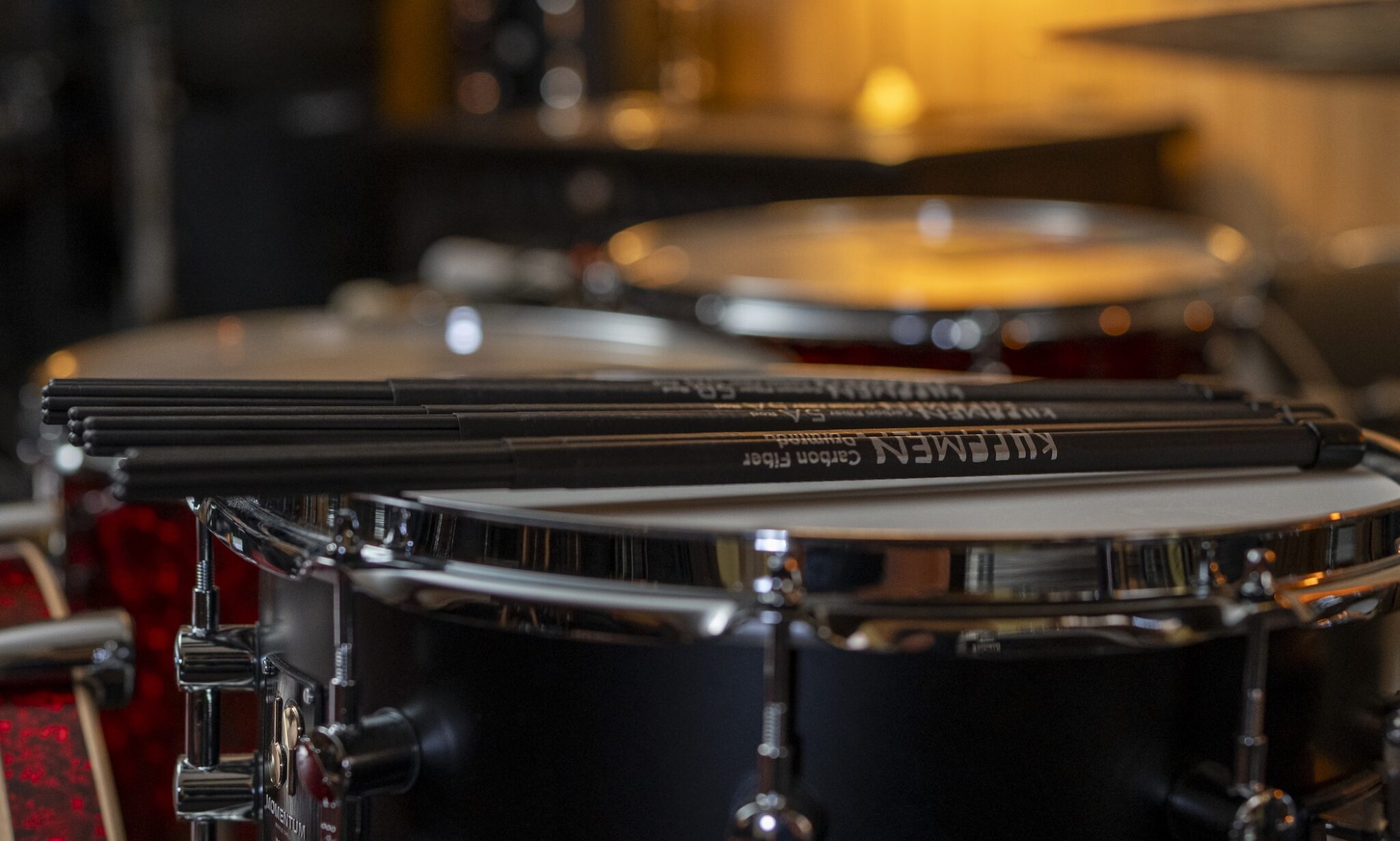 Harley Benton ST-Modern Carlos Asensio: Signature-Modell in zwei Farben ...