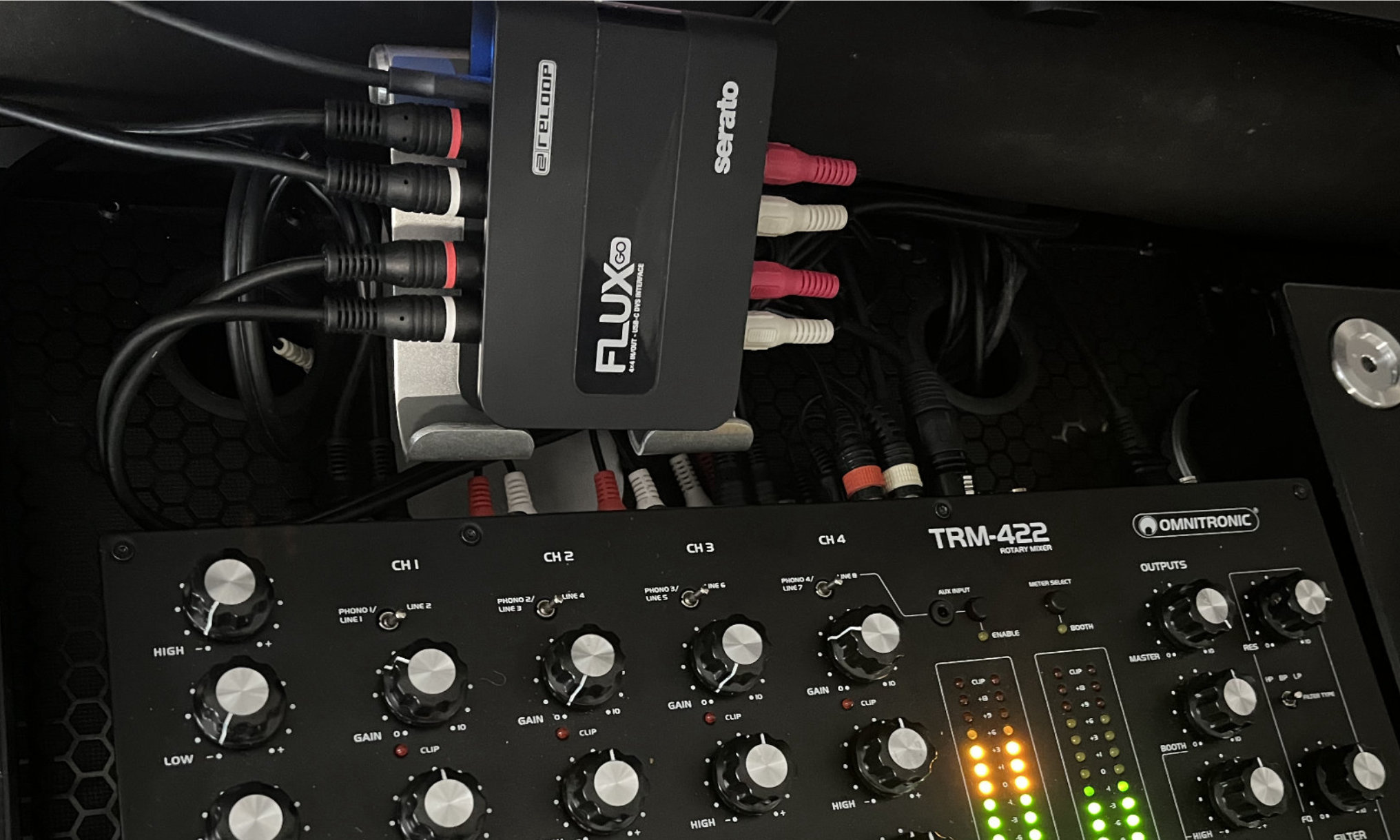 Reloop Flux Go DVS DJ-Interface Test - Bonedo